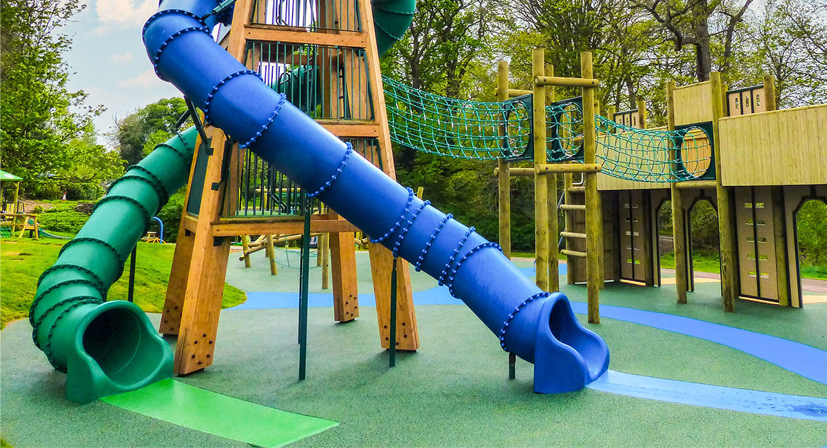 Custom-made tube slides - LEDON Slides