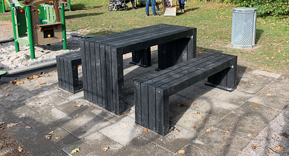 Park furnishing store